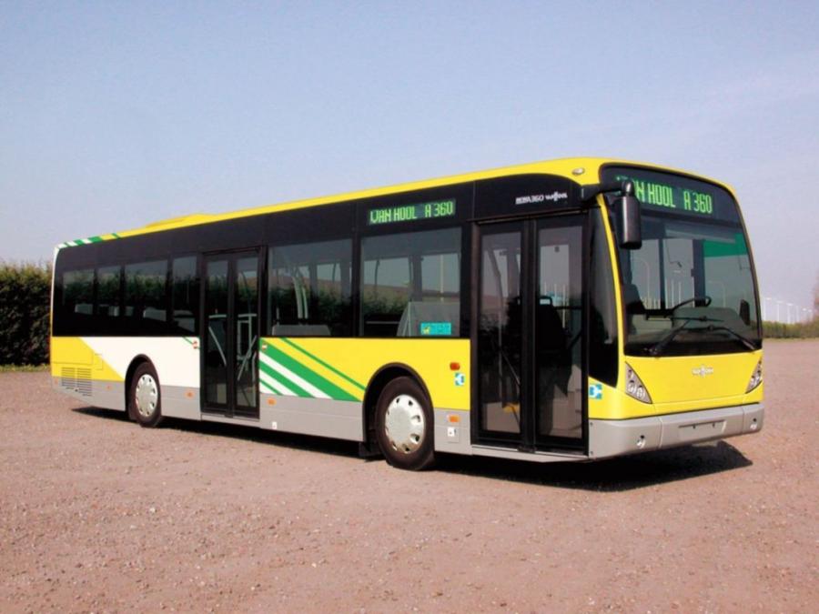 Van Hool A360 2001 года выпуска. Фото 1. VERcity